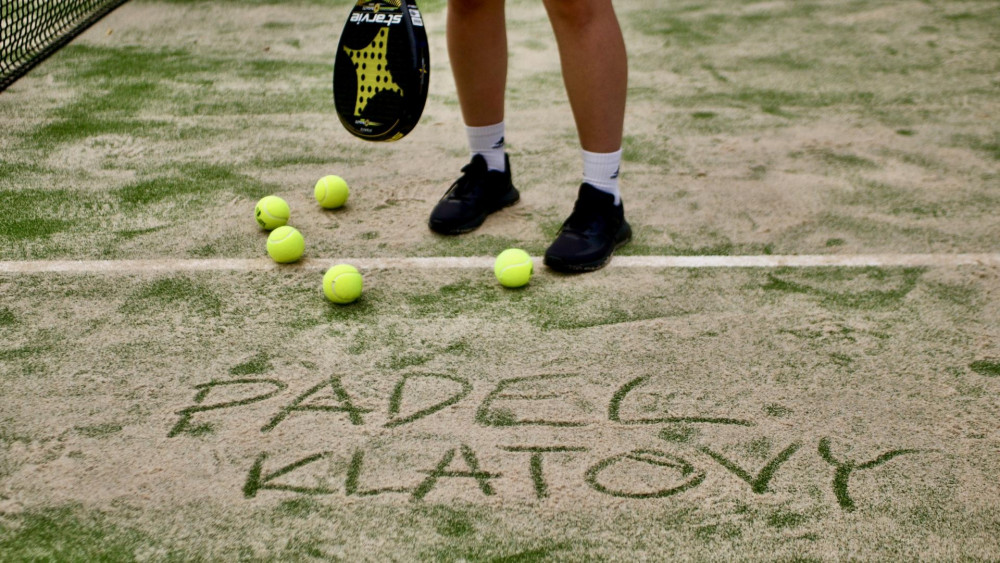 Padel si na západě Čech zahrajete jedině v Klatovech, kde vyrostl nový ...