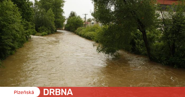 Před 10 lety zasáhly Plzeňský kraj velké záplavy, napáchaly obrovské ...