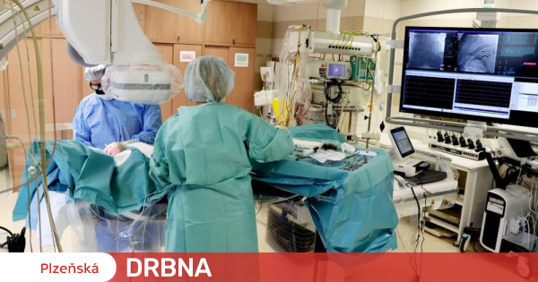 Kvůli výpovědím přesčasů ze strany desítek lékařů provoz výrazně ...