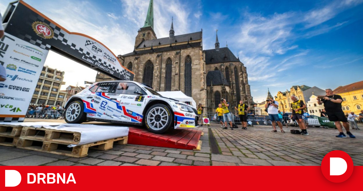 Racing Rallye Pilsen: Home Crew First on Track - Archysport